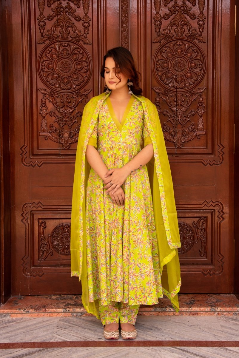 SUNHARI PASTEL GREEN HAND BLOCK PRINT ANARKALI WITH ORGANZA DUPATTA ...